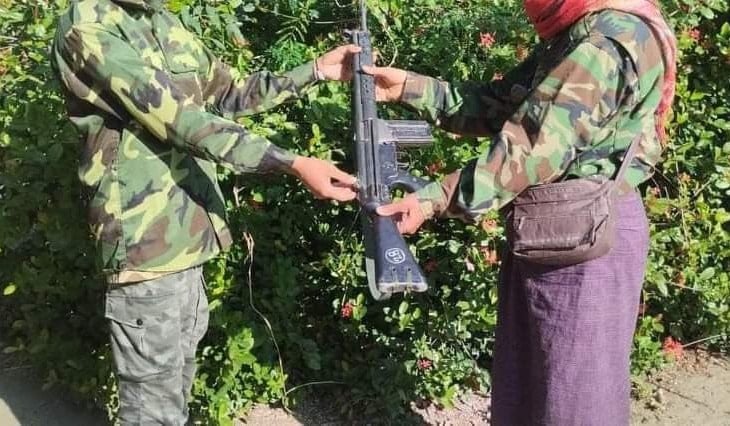 Two Pyu Saw Htee members and their families surrender - ENG.MIZZIMA.COM