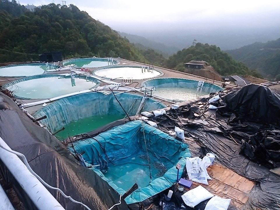 The Curse of Natural Resources, the Resistance War, and the Lost Path ...