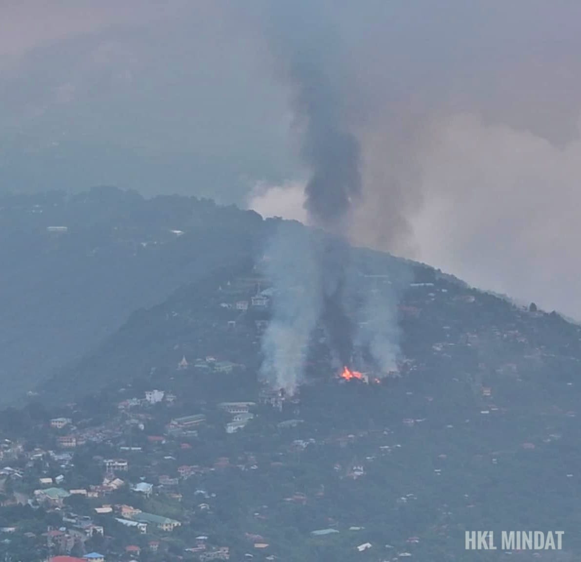 Myanmar junta troops torch over 30 houses in Mindat Township, Chin ...