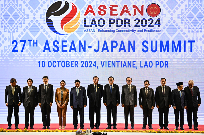 Philippines confronts China over South China Sea at ASEAN meet - ENG ...