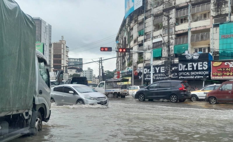 Cyclonic storm causes heavy rain and strong wind some states and ...