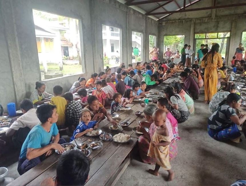 Approximately 570,000 people left homeless as Rakhine conflict ...