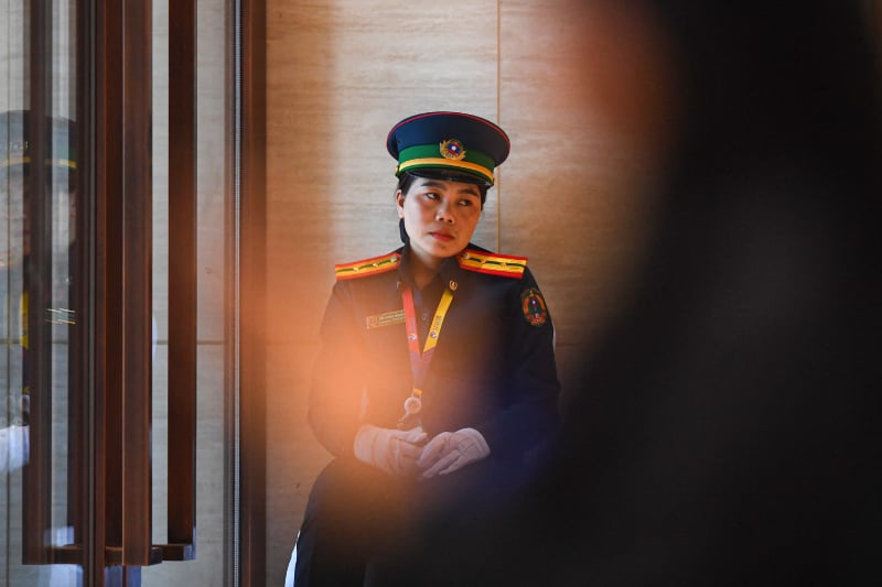 Massive 200-vehicle Myanmar junta convoy reinforces Northern Command in ...