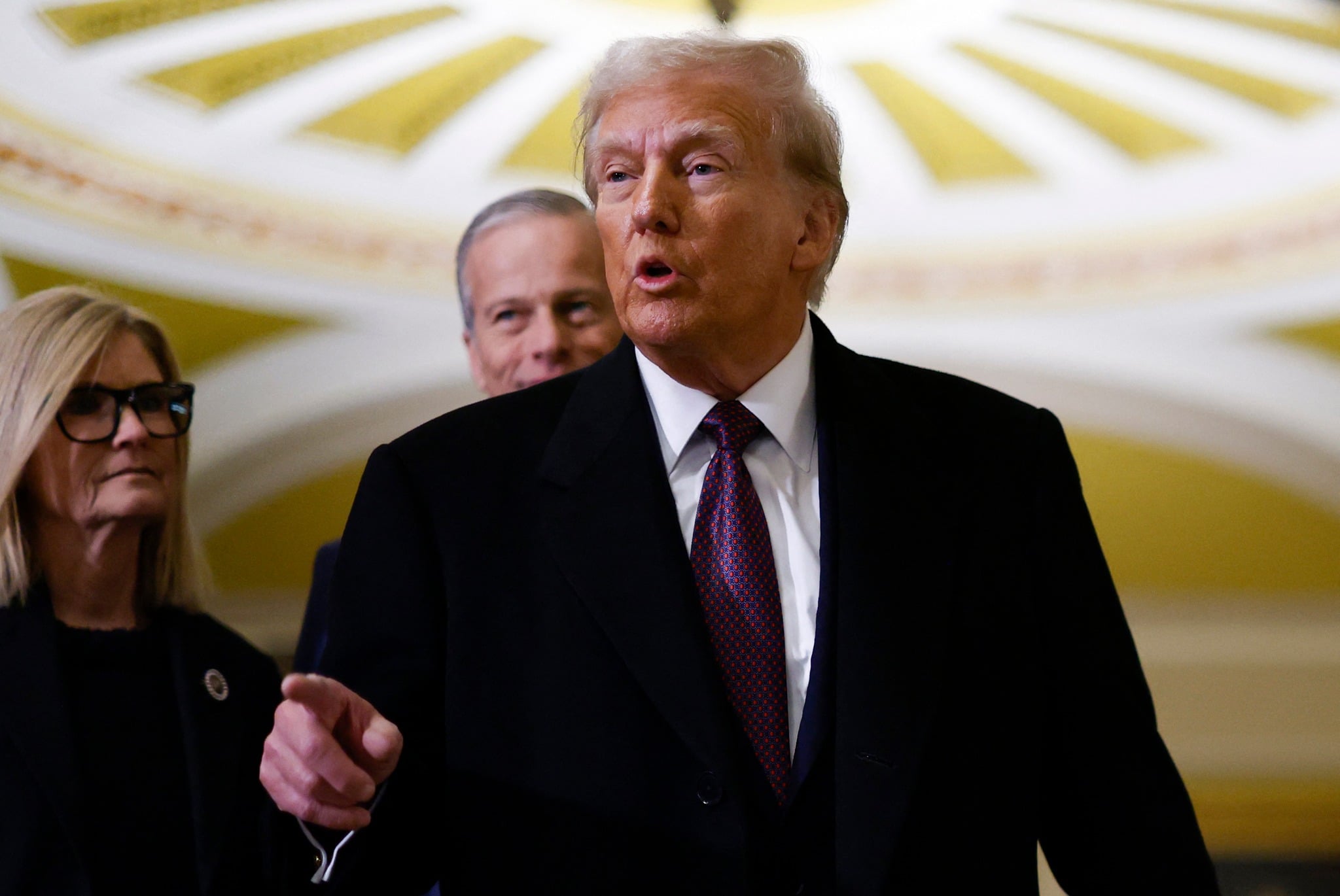 Ukraine, US sign minerals deal, tying Trump to Kyiv - ENG.MIZZIMA.COM