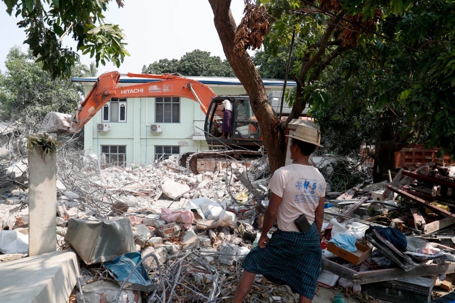 Devastation and resilience: eyewitness report from quake-hit Myanmar ...