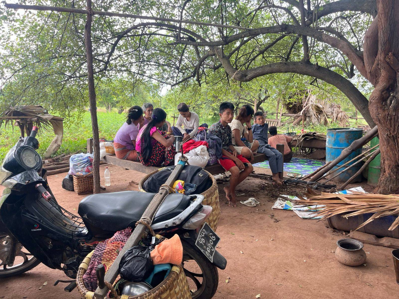 Thousands displaced in Kani as junta flotilla moves up the Chindwin ...