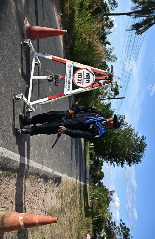 Buddha statue built in place of Hindu one on disputed Thai-Cambodia ...